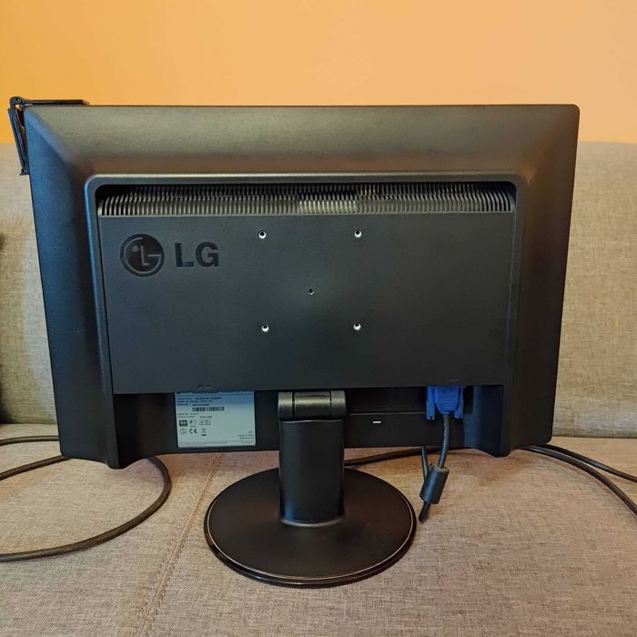 Monitor LCD LG W1934S-BN, 19" Wide 19 inch Bucuresti Sectorul 5 • OLX.ro
