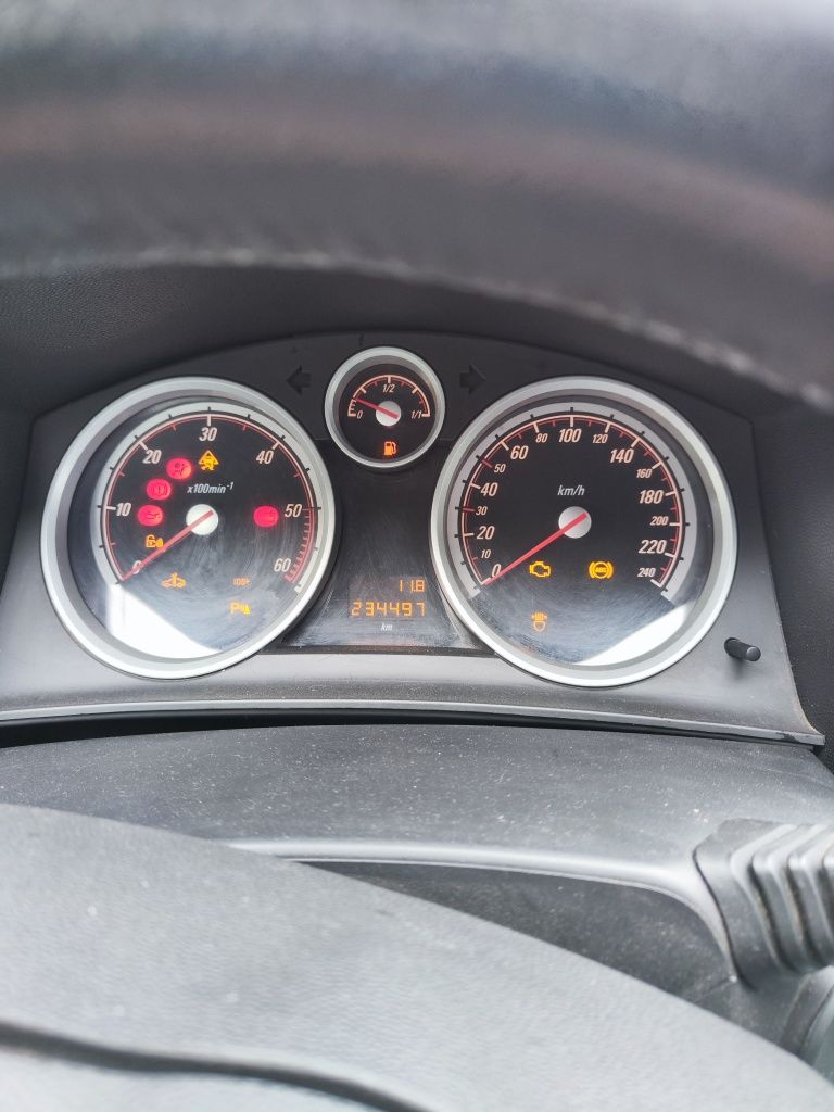 Опел Астра H 1.9 gtc гр. Аксаково • OLX.bg