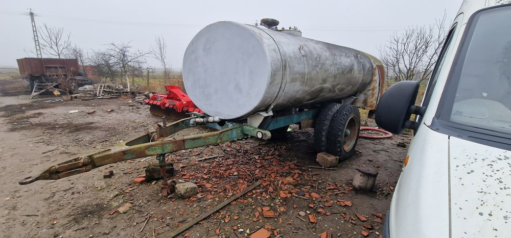 Cisterna apa 8000litri Berini • OLX.ro