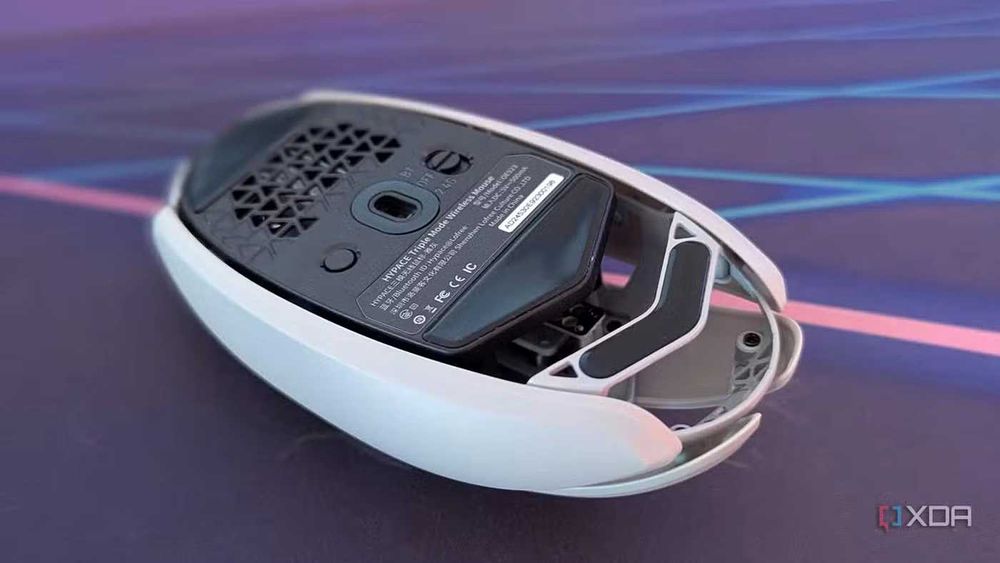 Lofree Hypace - World's First Built-On-Frame Ultralight Mouse Alb Mat ...