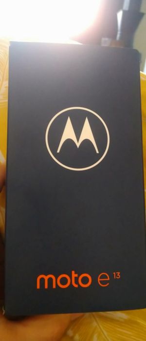 Motorola moto E13 - 64 GB. Чисто нов в неотваряна кутия. гр. Добрич Червената пръст • OLX.bg