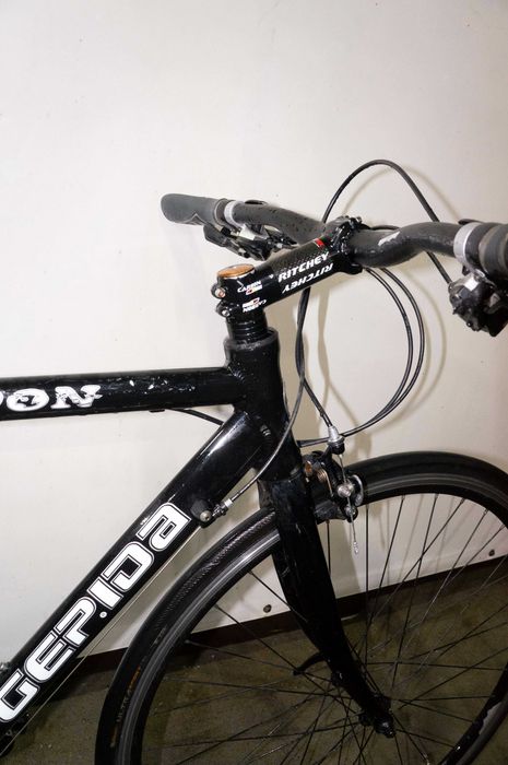 Cursiera Gepida Bandon 810 - 2014 Bucuresti Sectorul 2 • OLX.ro