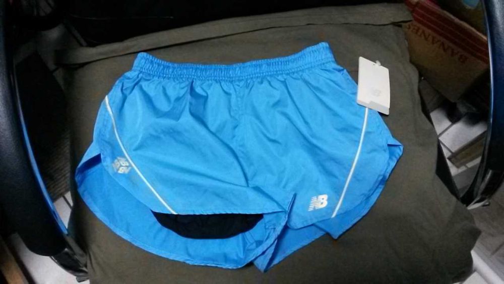 Echipament tenis Wilson Deva • OLX.ro