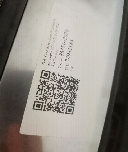 Grila Centrala Radiator Originala In Stare Buna 2021 2022 2023 2024 Bucuresti Sectorul 6 • OLX.ro