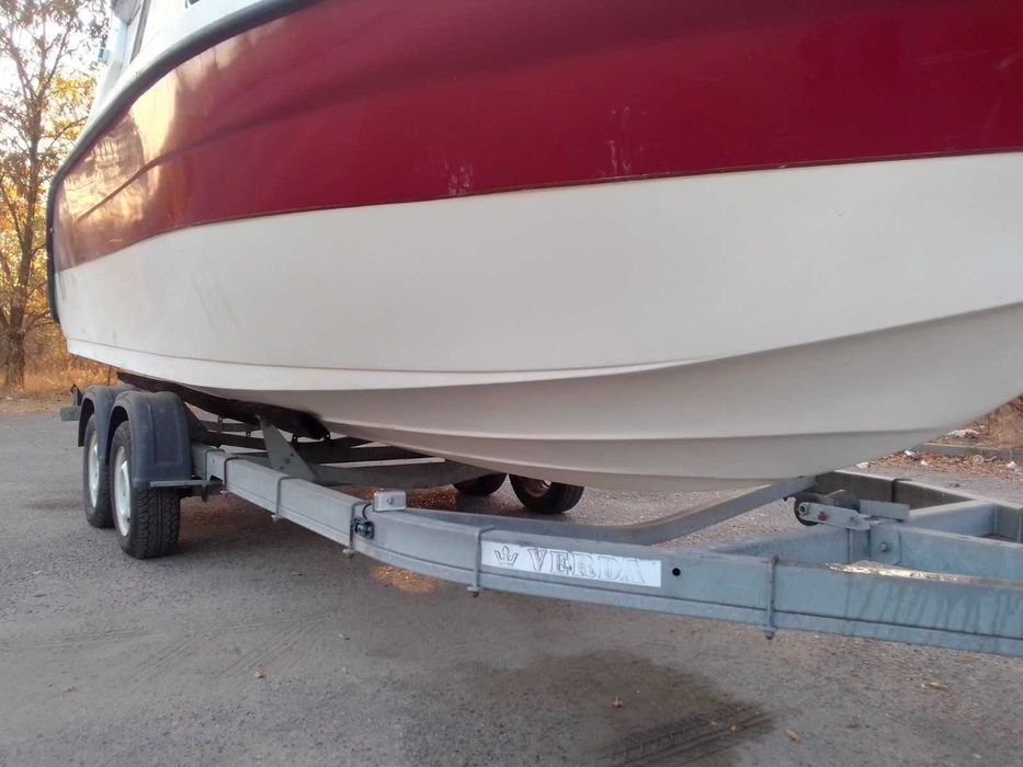 Barcă Delfin 650 cu cel mai bun motor SUZUKI DF 140 Brasov • OLX.ro