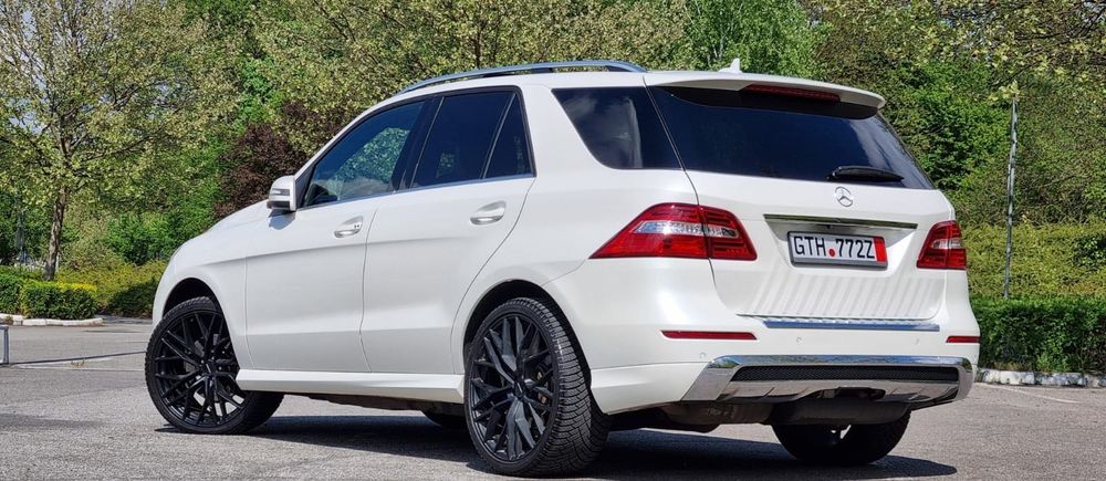 Mercedes ML350 4 Matic AMG Designo Edition Targu Lapus • OLX.ro