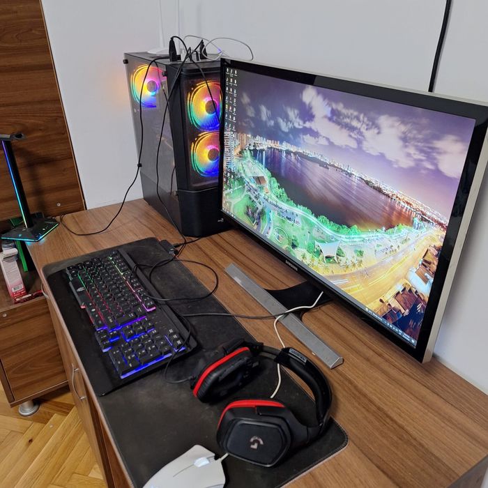 Calculator / setup gaming Orastie • OLX.ro