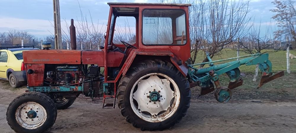 Vând tractor u650+plug și disc!! Dobrotesti • OLX.ro