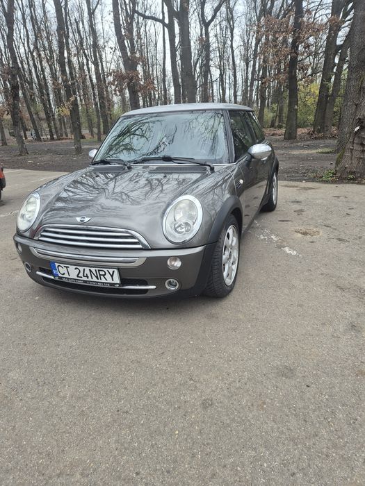 Mini Cooper 1.6 Automată Constanta • OLX.ro