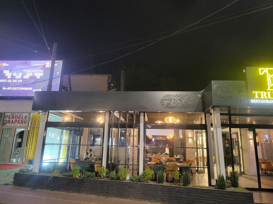 Vând afacere horeca. Restaurant Bivolari • OLX.ro