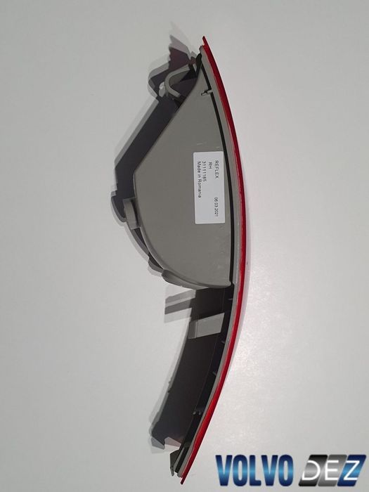 Reflector VOLVO XC90 (2007-2014) 31111185 Baia • OLX.ro