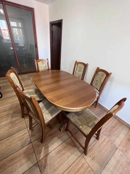 Masa lemn masiv extensibila cu 6 scaune Cluj-Napoca • OLX.ro