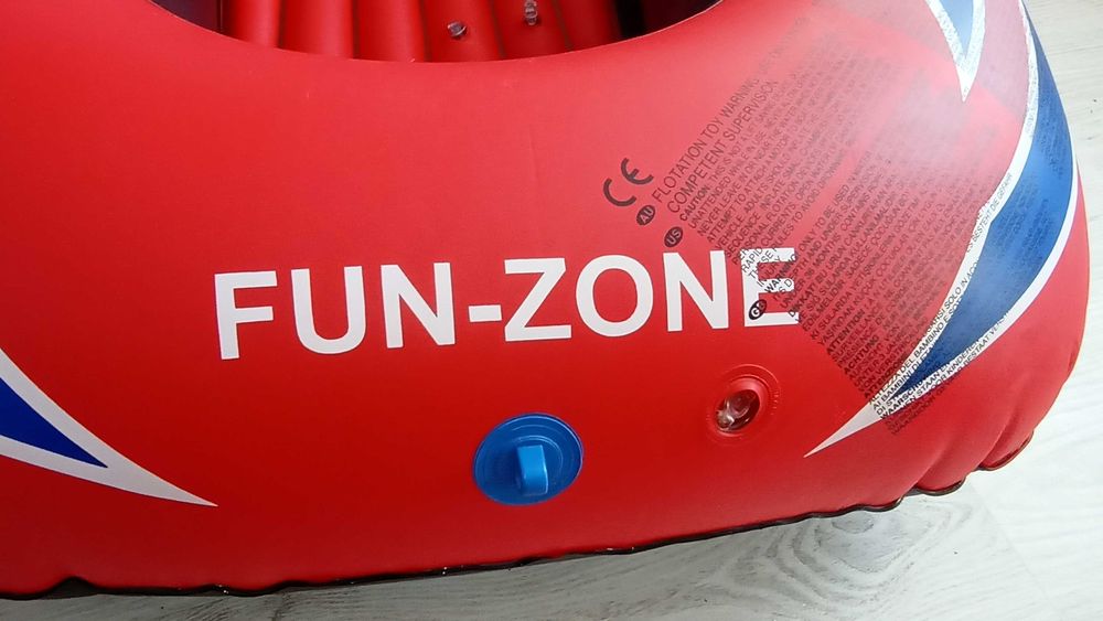 Barca pneumatica Neptune model Fun-Zone *nou Arad • OLX.ro