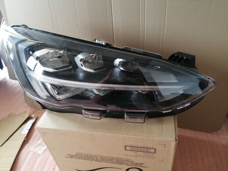 Capota ST,far led,proiector,Gmv,Ford Focus, 2018,2019,2020,2021,2022 ...