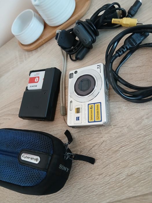 SONY - фотоапаратче гр. София Младост 1 • OLX.bg