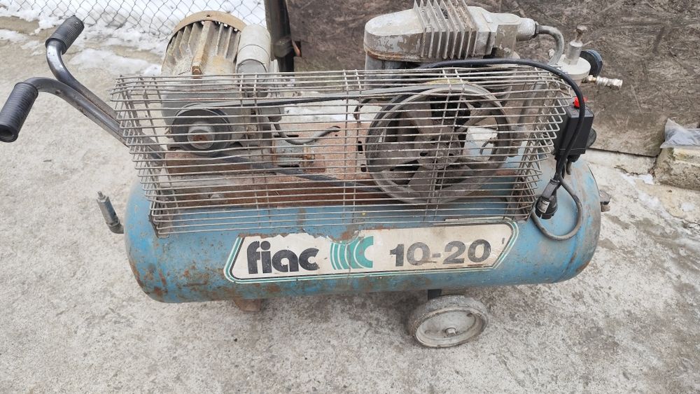 Compresor aer 100l Ramnicu Valcea • OLX.ro