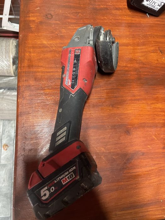 Vand fkex milwaukee Valea Mosneagului • OLX.ro