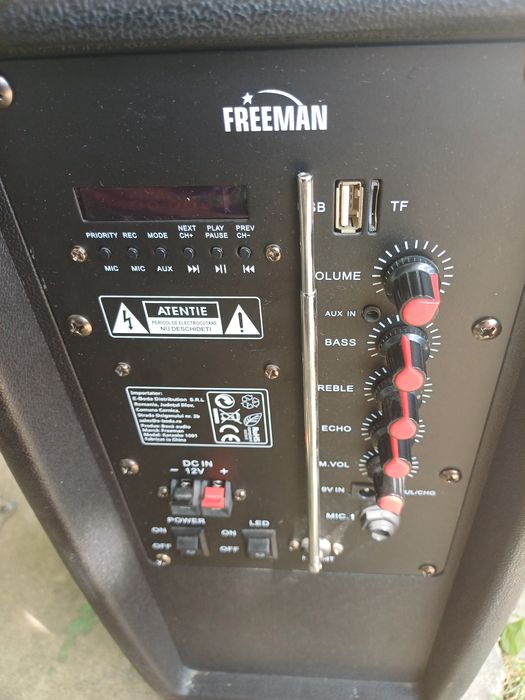 Boxa party Freeman licenta Akai Magura • OLX.ro