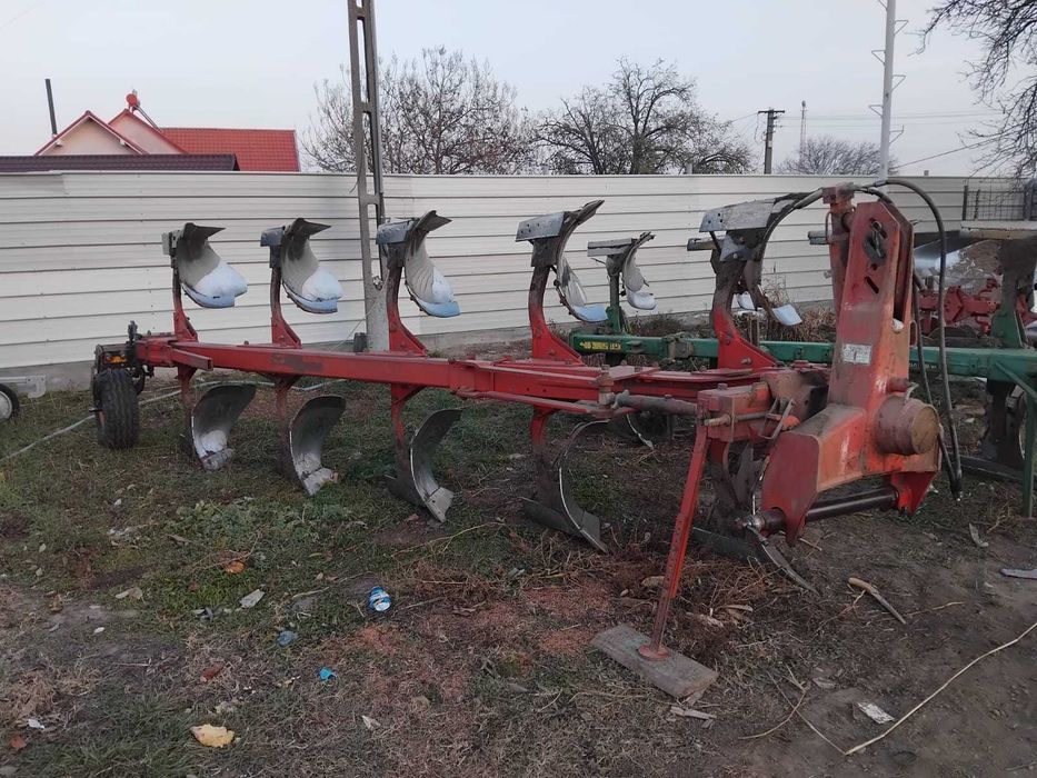 Plug reversibil VOGEL&NOOT,cu 5 cormane Adjud • OLX.ro