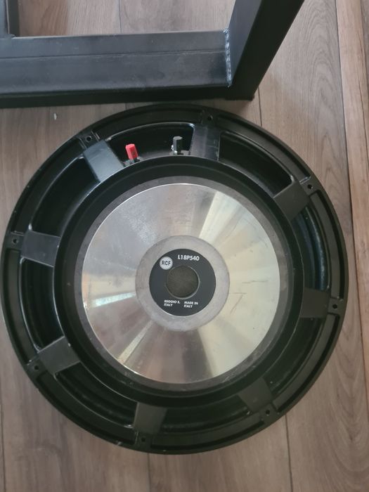 RCF 18 " бас говорители 2бр. гр. Елин Пелин • OLX.bg