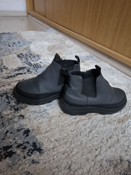 Ghete zara unisex Timisoara • OLX.ro