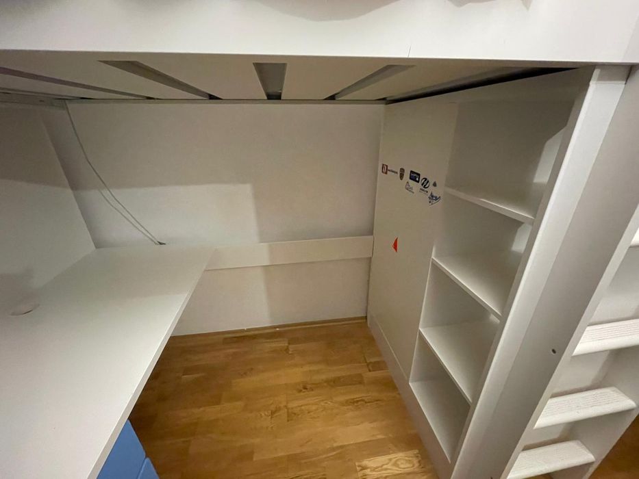 Pat cu birou + saltea Bucuresti Sectorul 1 • OLX.ro