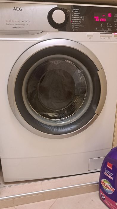 Пералня AEG SLIM 6000, 7 kg. гр. София Левски Г • OLX.bg