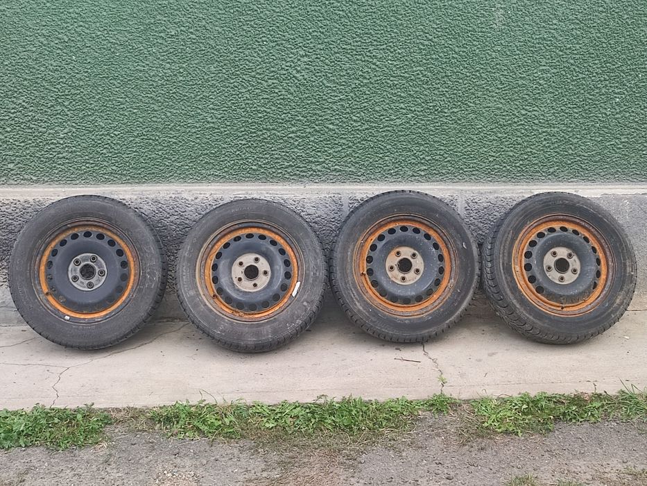 Set 4 jante tabla 5x112 cu cauciucuri iarnă 195/65/R15 Cluj-Napoca • OLX.ro