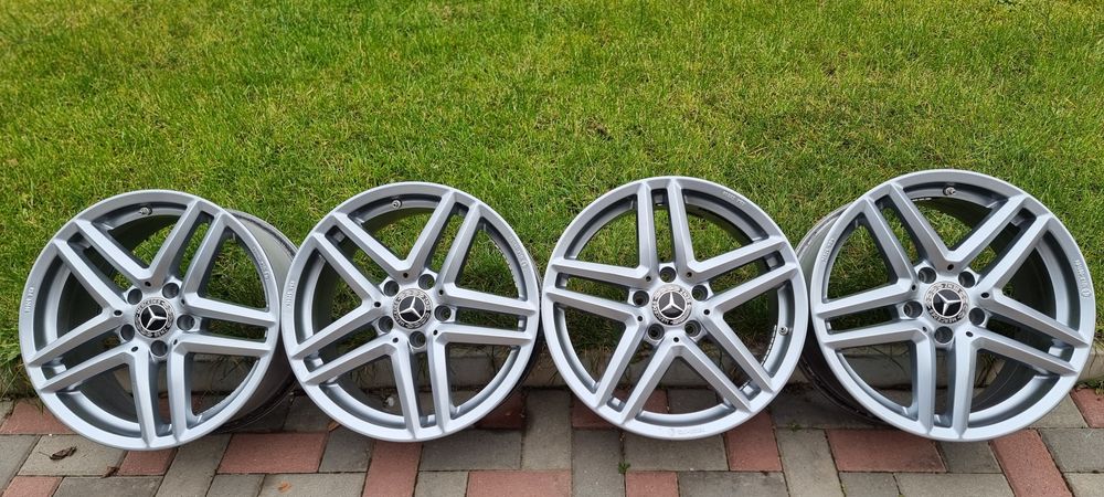 Jante r 17 mercedes C,E,GLA,GLB,GLC,vito,v class Brasov • OLX.ro