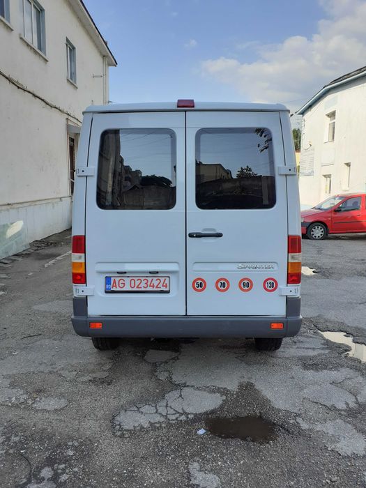 Mercedes Sprinter 6 Locuri Pitesti • OLX.ro
