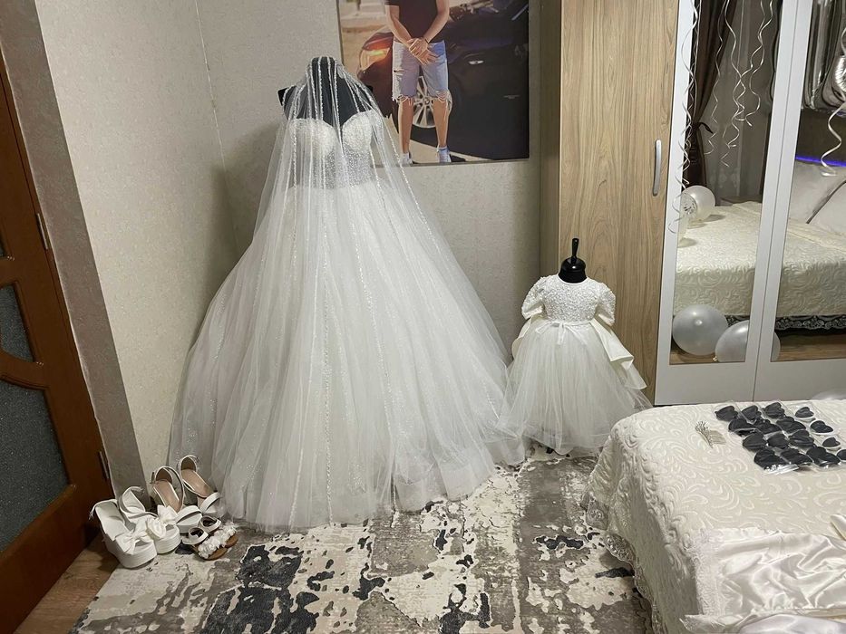 Manechin mire/mireasa/copil Bucuresti Sectorul 1 • OLX.ro