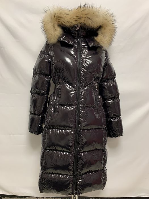 Geaca Moncler original model lucios Bucuresti Sectorul 5 • OLX.ro