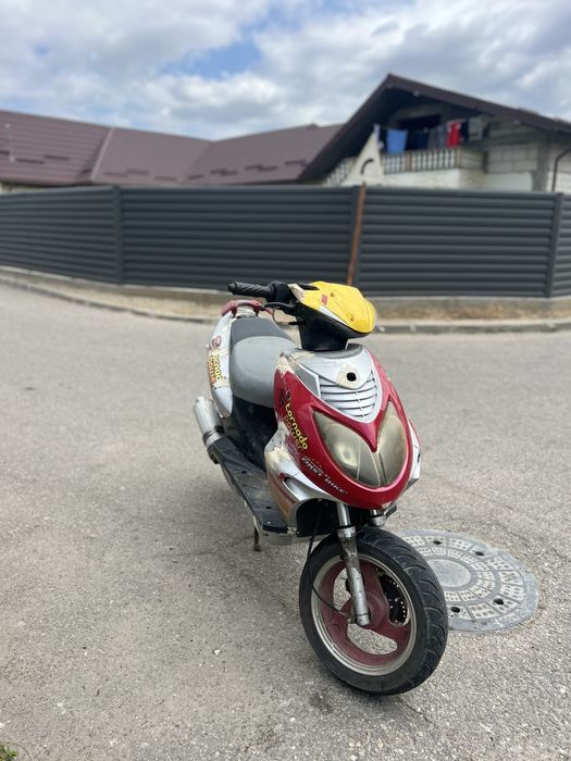 Vand scuter 49cc fara acte Pitesti • OLX.ro