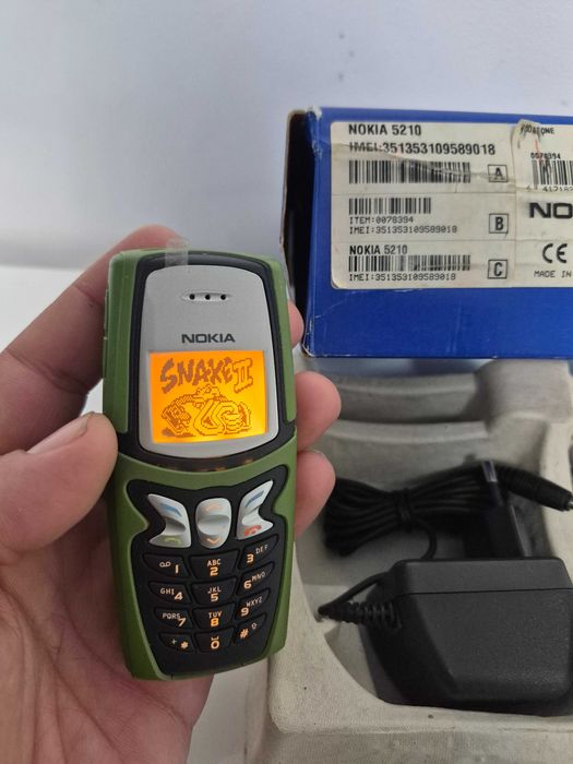 Nokia 5210 superb la cutie FULLBOX Caiuti • OLX.ro