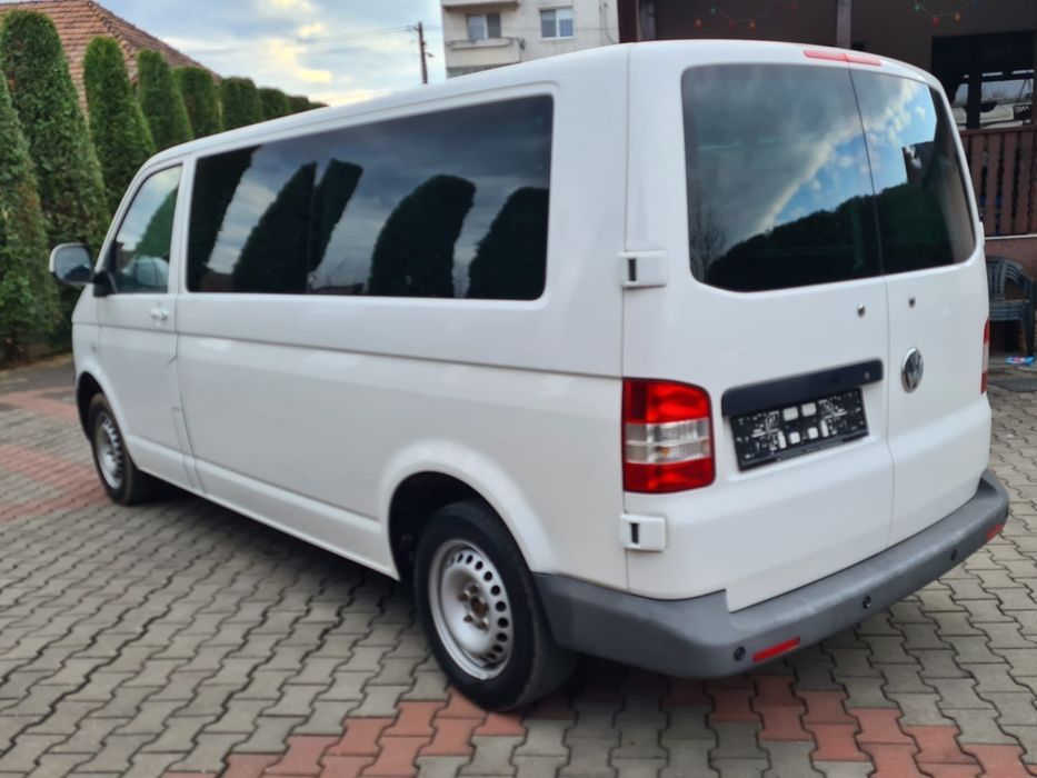 Volkswagen VW Caravelle 2011, model LUNG, 9 locuri, 4x4 Targu-Mures ...