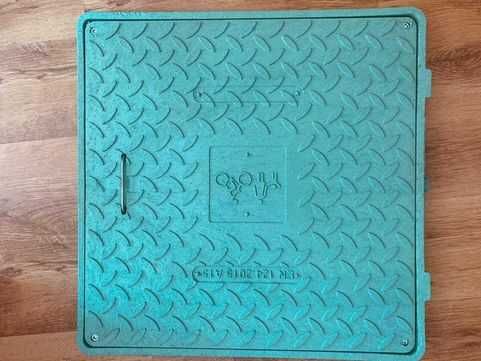 Capac patrat pentru fosa Corbeanca • OLX.ro