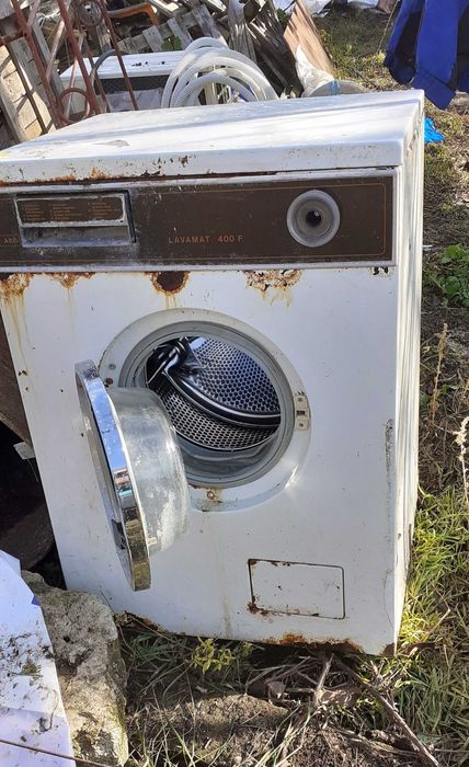 Пералня AEG- Lavamat F-400 гр. Варна ХЕИ • OLX.bg