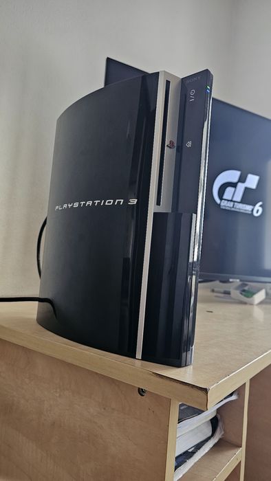 Vând Sony Playstation 3 Ps3 Phat model CECHK03 modat Cfw. Descriere ...
