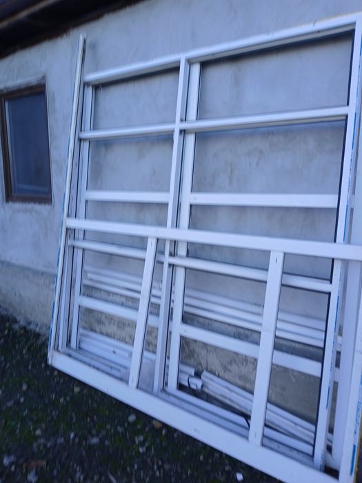 Vand geamuri Termopan pentru balcon sau terasa Dej • OLX.ro