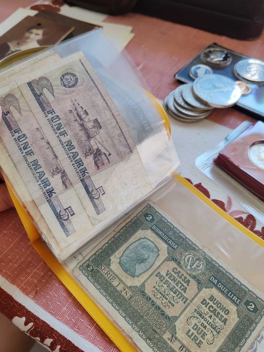 Monede vechi bancnote și timbre Arad • OLX.ro