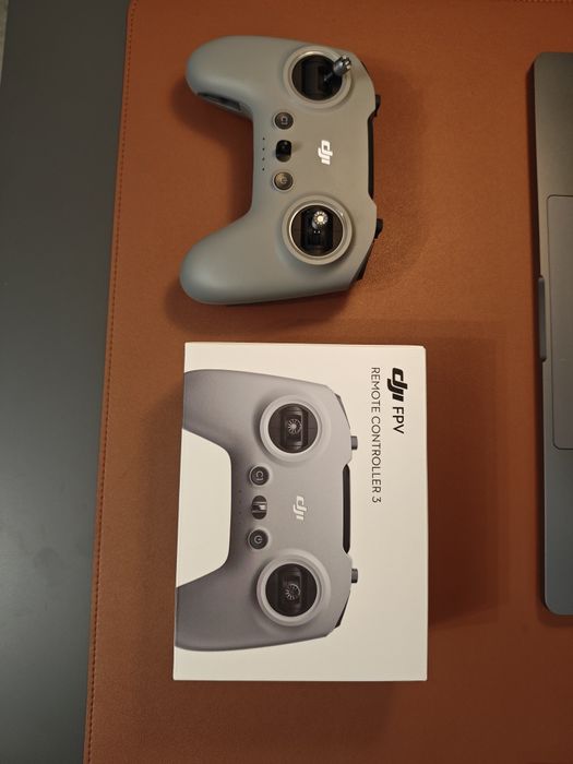 Dji remote controller 3 telecomanda fpv avata 2 neo Pitesti • OLX.ro