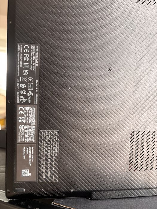 Asus Rog Flow x13 GV301RC + Pen Asus Bucuresti Sectorul 6 • OLX.ro