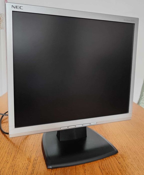 Monitor NEC LCD 17" Targu-Mures • OLX.ro