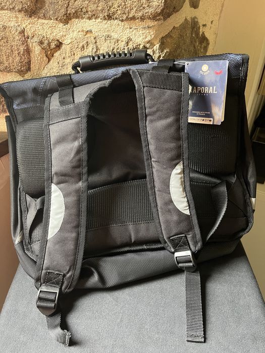 Ученическа чанта за гръб на фирмата Kaporal нова с етикет гр. София 7 ...