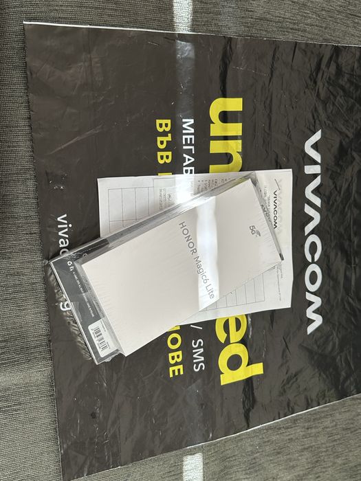 ЗАПЕЧАТАН 256GB Honor Magic 6 Lite 5G Гаранция Vivacom 2026г. Black гр. София Младост 1 • OLX.bg