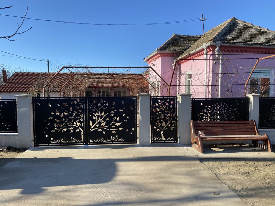 Porti model copac pom LumberSteel Craiova • OLX.ro