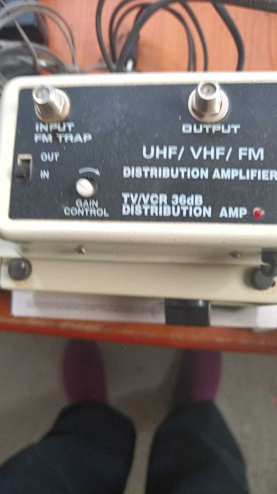 Amplificator FM UHF VHF switch transfer date paralel Turda • OLX.ro