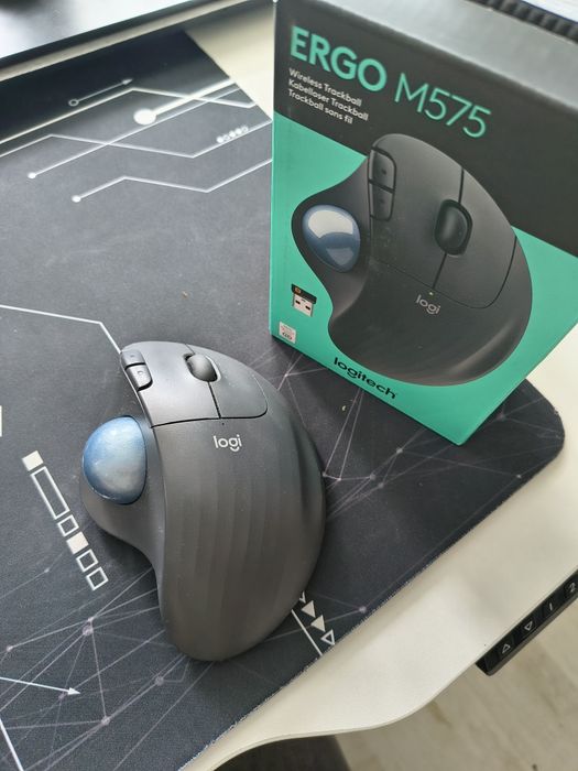 Mouse Logitech ERGO M575S Wireless Trackball, Graphite, Blue Ball ...
