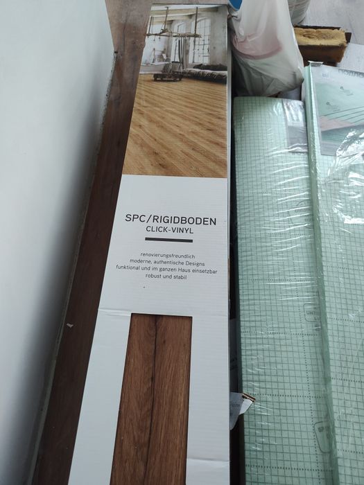 SPC водоустойчив ламинат гр. София Лагера • OLX.bg