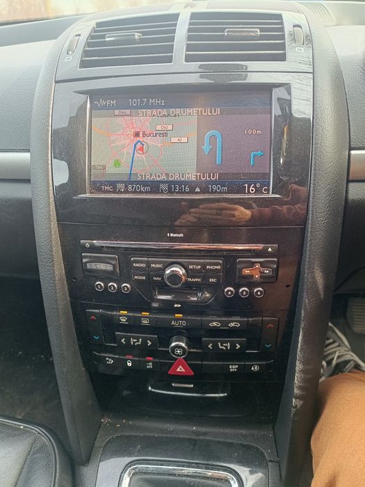 Avariat Pejout 407 Facelift 2010 Bucov • OLX.ro